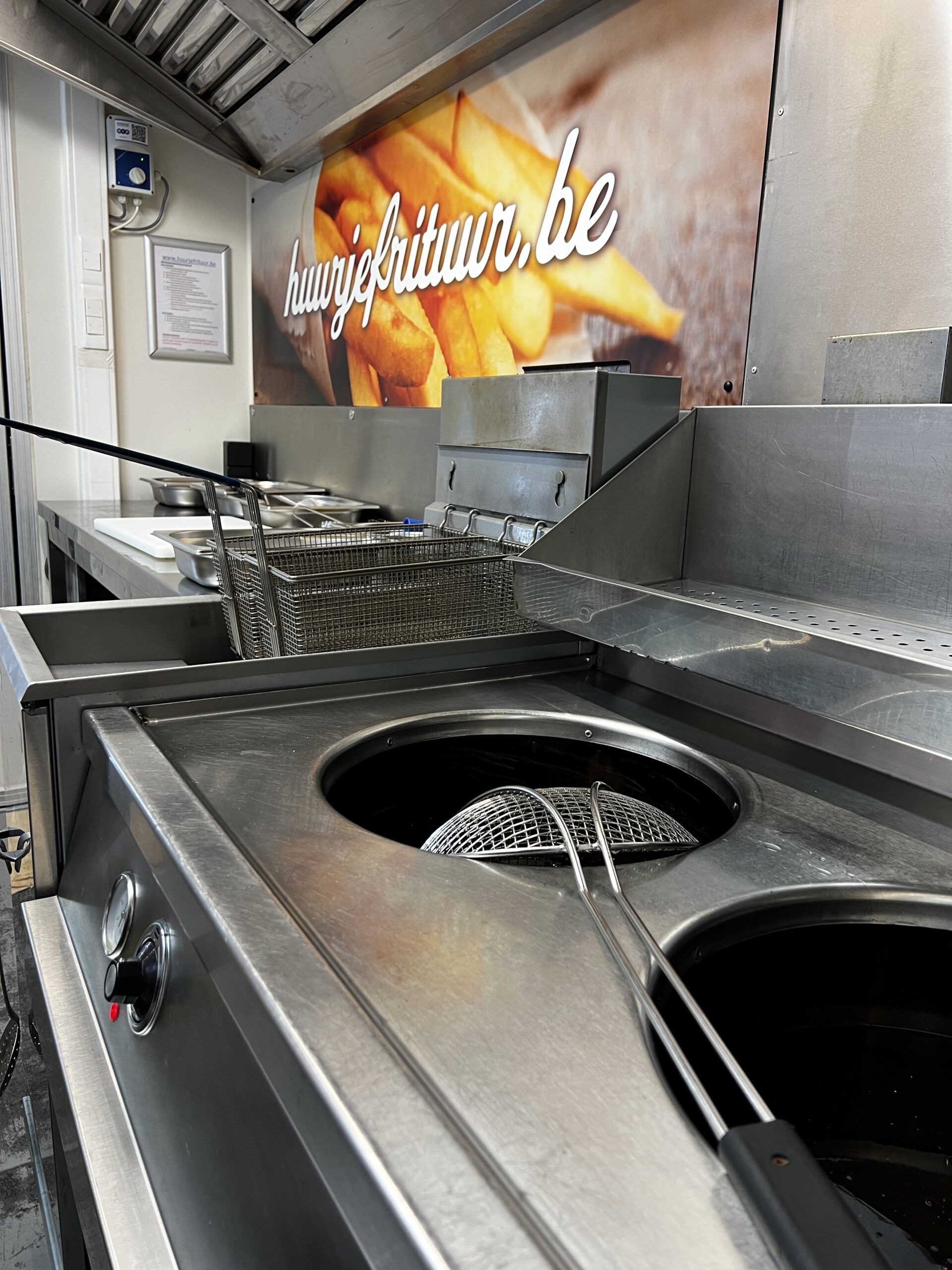 Frietkraam zonder bediening - huurjefrituur.be